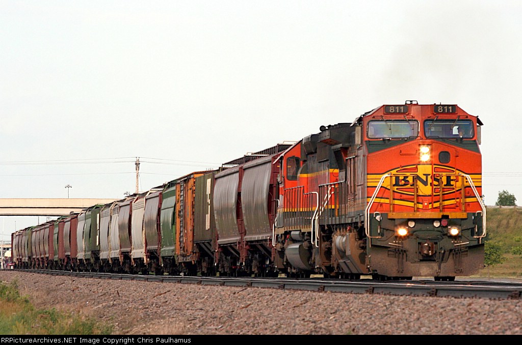 BNSF 811